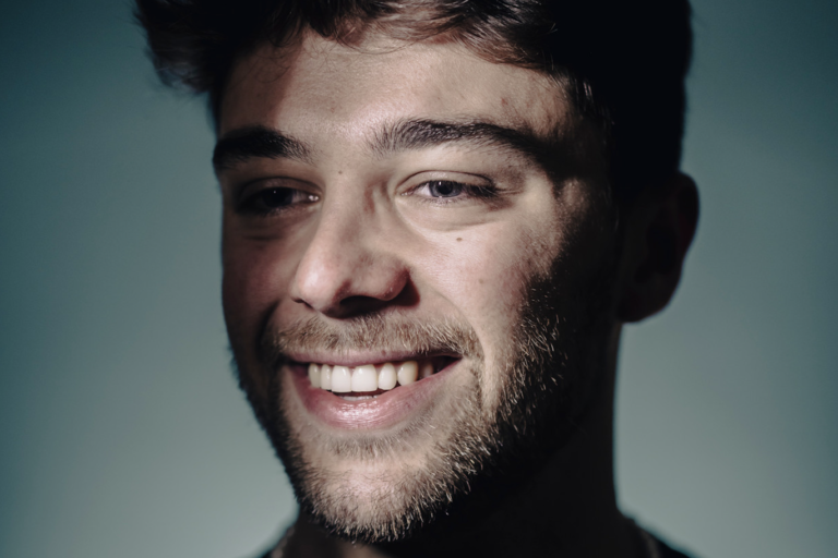 From AM to PM | Artists